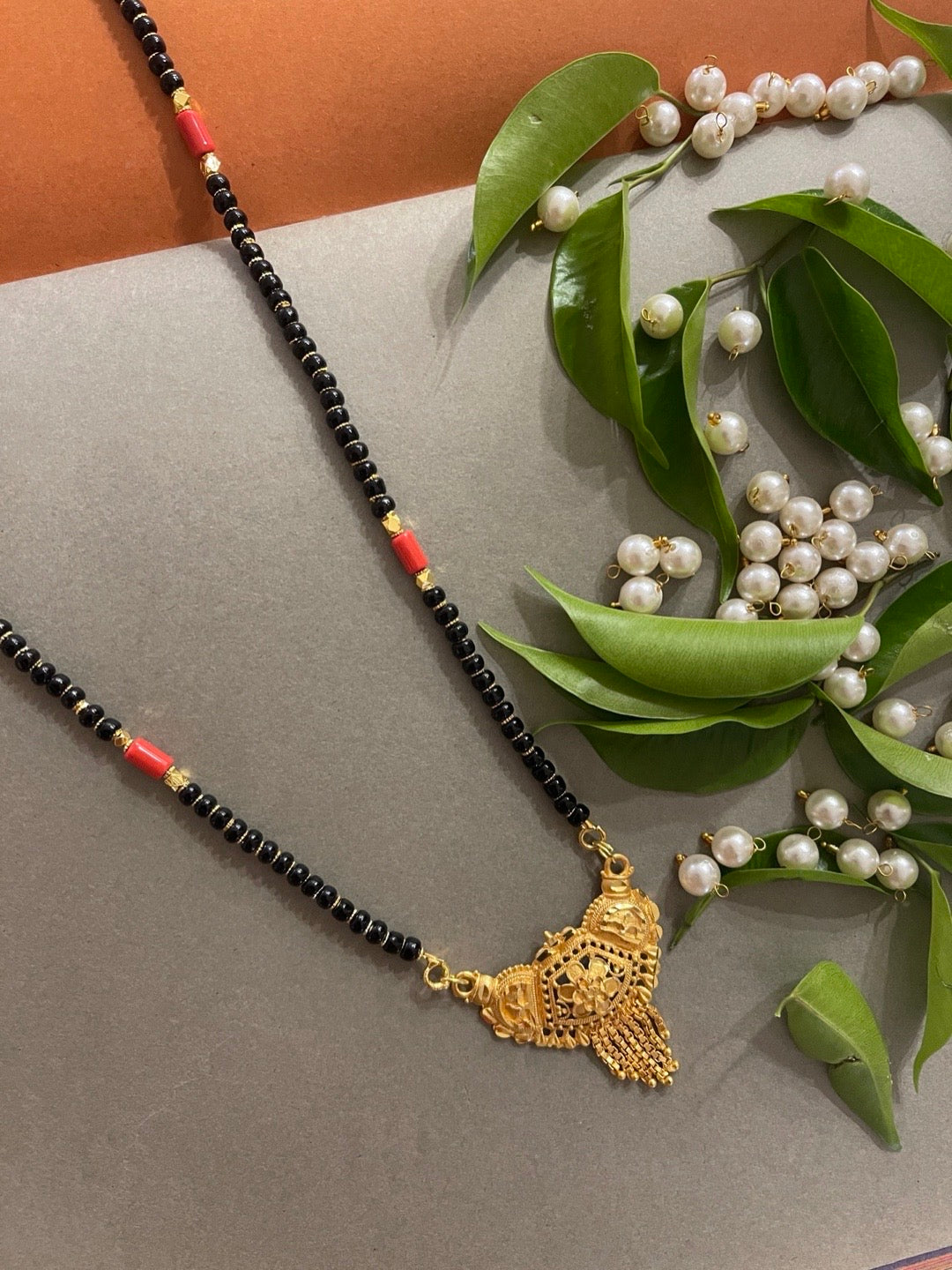Maharashtrian Style Mangalsutra | Long Mangalsutra Designs | DDR ...